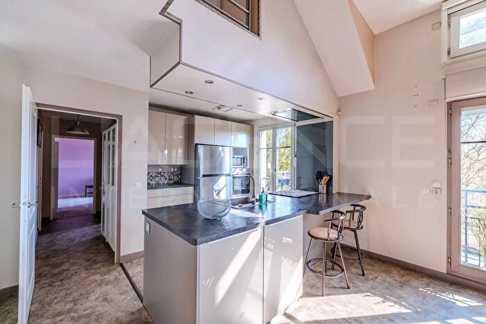 Péreire, Saint-Germain-en-Laye : Appartement 4 pièces à louer