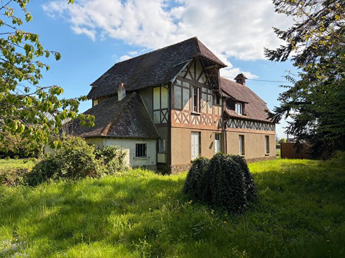 Maison à vendre - Rugles - 6 pièces - 3 chambres