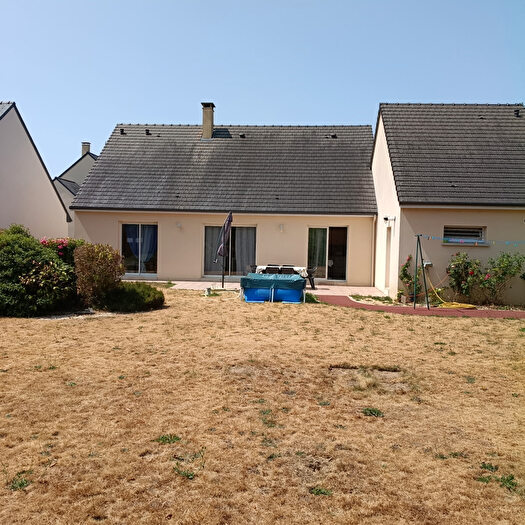 Meslay-du-Maine : Maison 4 pièces à louer