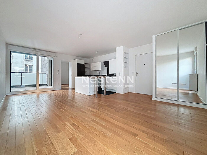 Appartement à vendre - Issy-les-Moulineaux, Centre-ville, Corentin Celton, Les Varennes - 3 pièces - 2 chambres