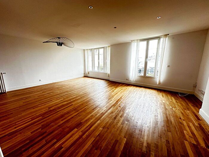 Appartement 4 pièces à louer - Centre Ville, Reims