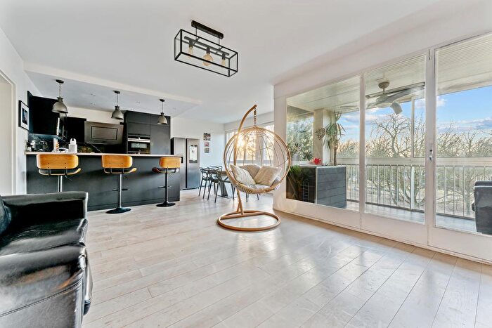 Appartement à vendre - Saint-Mandé, Daumesnil - 4 pièces - 3 chambres