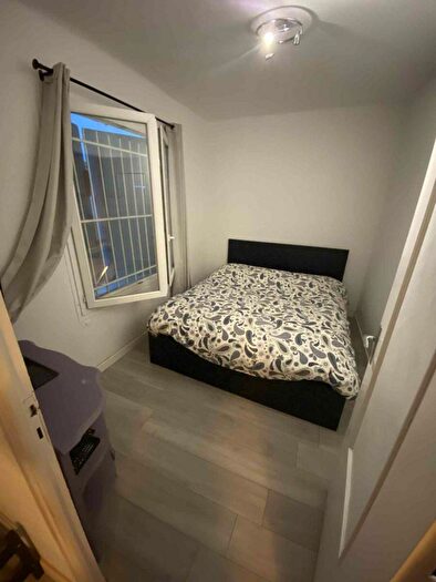 Appartement à louer - La Londe-les-Maures - 3 pièces - 2 chambres