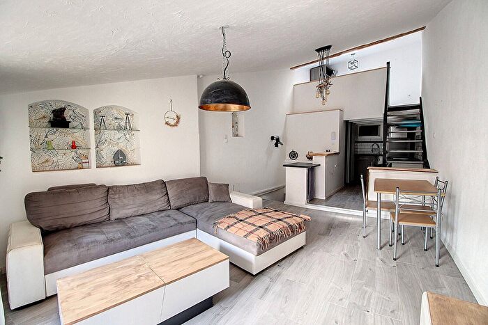 Appartement à louer - La Ville, Lorgues - 2 pièces - 1 chambre