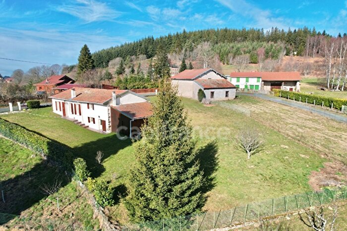 Maison 5 pièces à vendre à Laprugne