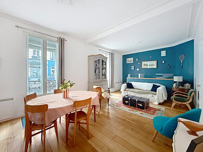 Appartement 4 pièces à Asnières-sur-Seine, Centre-ville, à vendre