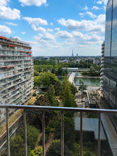 Appartement 3 pièces à vendre à Puteaux, Front de Seine Bellini