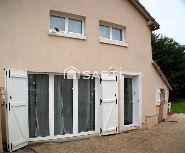 Maison à louer - Cheffois - 3 pièces - 2 chambres