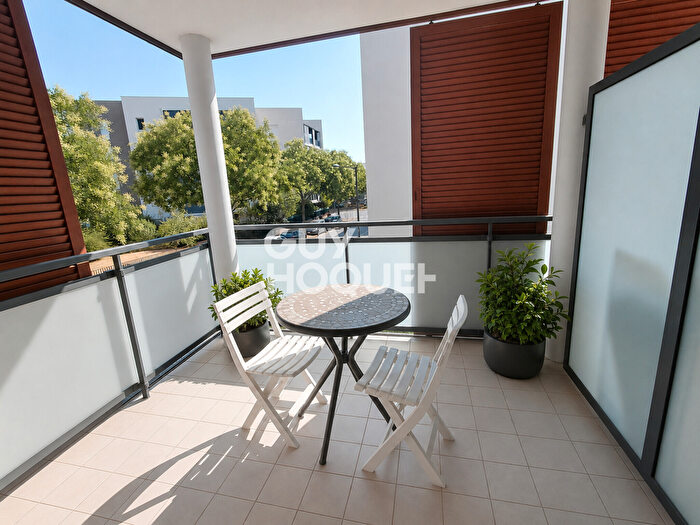 Appartement 3 pièces à Décines-Charpieu, Centre-ville, à vendre