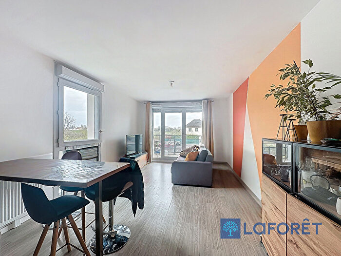 Appartement à vendre - Égly - 3 pièces - 2 chambres