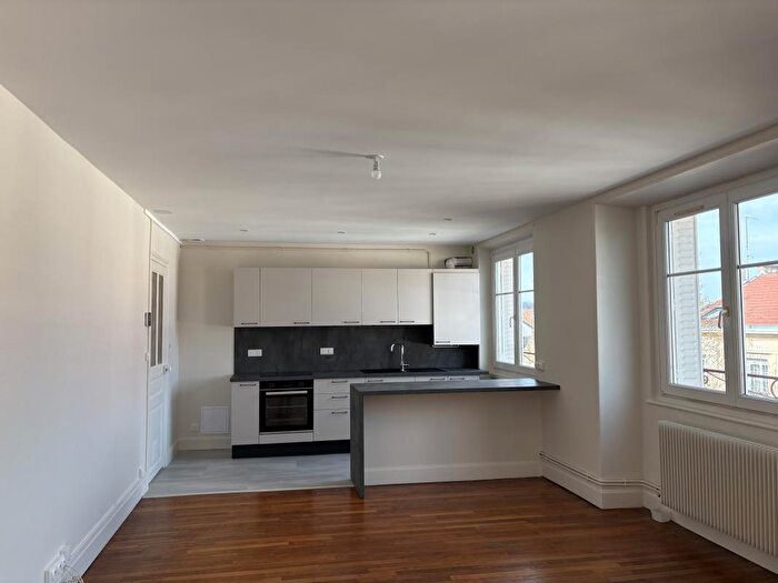Villers-lès-Nancy, Placieux, Mairie : Appartement 3 pièces à louer