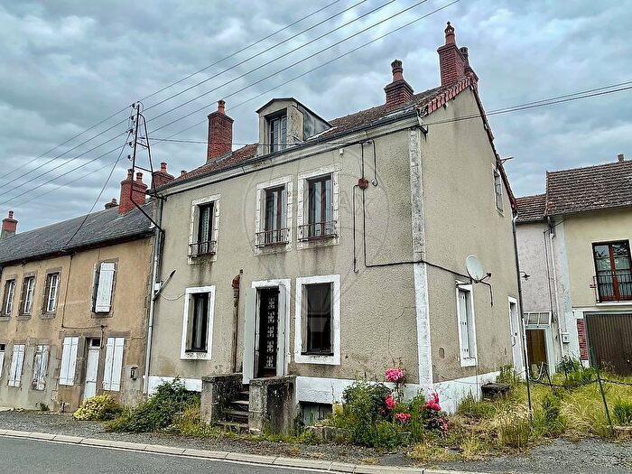 Maison à vendre - Luzy - 5 pièces - 3 chambres