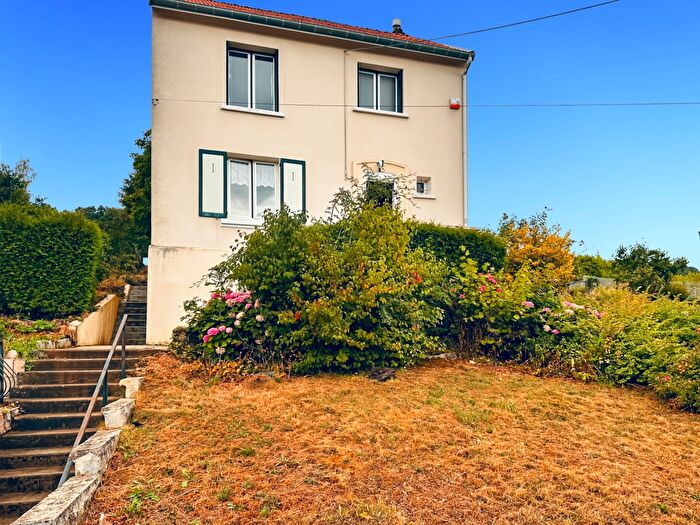 Charleville-Mézières, Montcy Theux : Maison 5 pièces à vendre