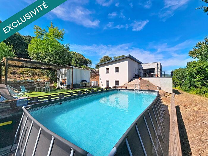 Maison 6 pièces à Le Bousquet-d'Orb, à vendre