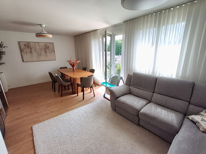 Reims, Sainte-Anne, Maison Blanche, Wilson : Appartement 5 pièces à vendre