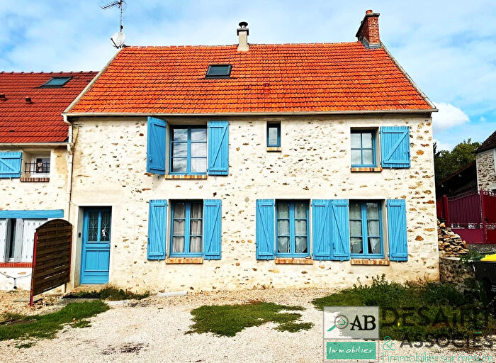 Maison à vendre - Chauffry - 6 pièces - 4 chambres