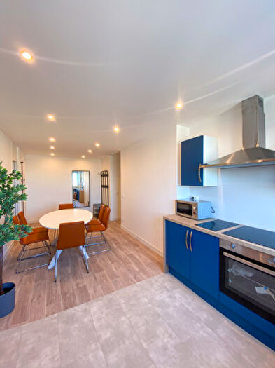 Appartement 7 pièces à Lyon 8ème, La Plaine, Santy, à louer