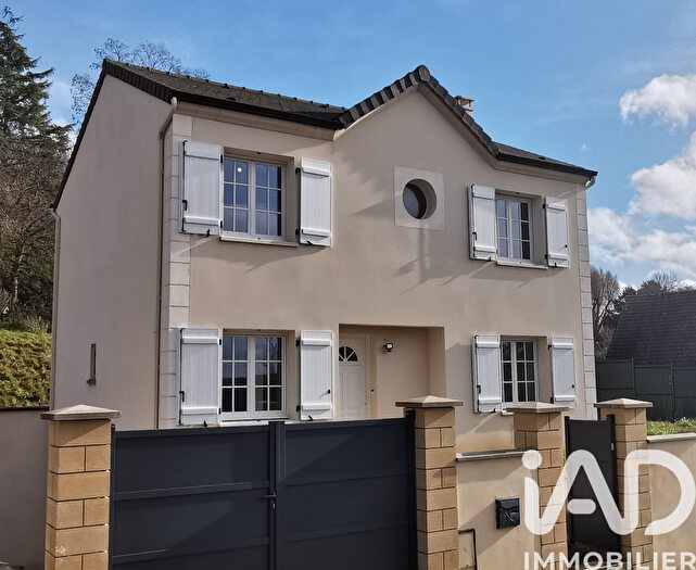 Maison à vendre - Attichy - 5 pièces - 4 chambres