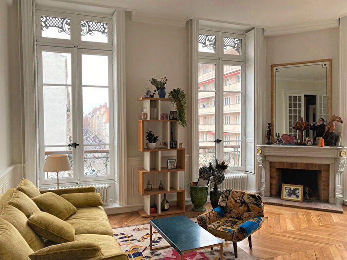 Appartement 6 pièces à louer à Lyon 6ème, Les Brotteaux