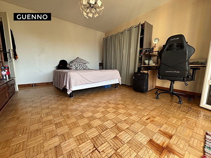 Appartement à vendre - Quartiers Nord-Ouest, Villejean - 3 pièces - 2 chambres