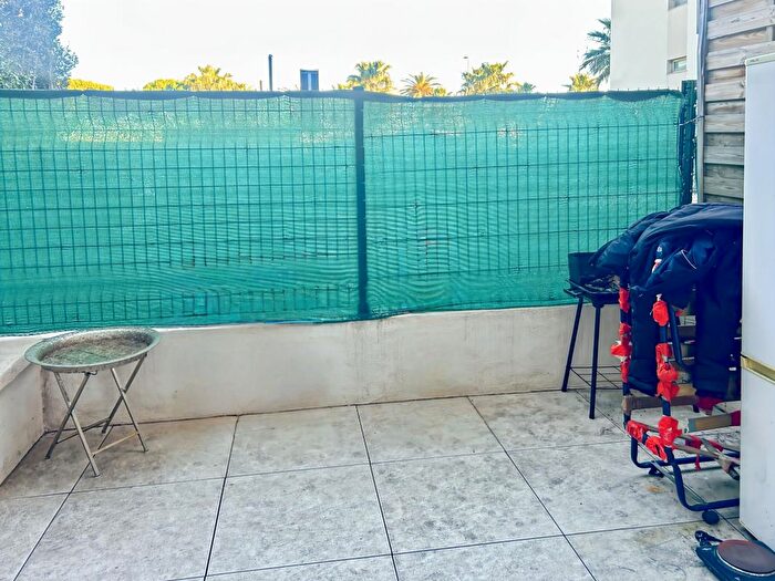 Appartement à vendre - Nice, Arenas - 1 pièce