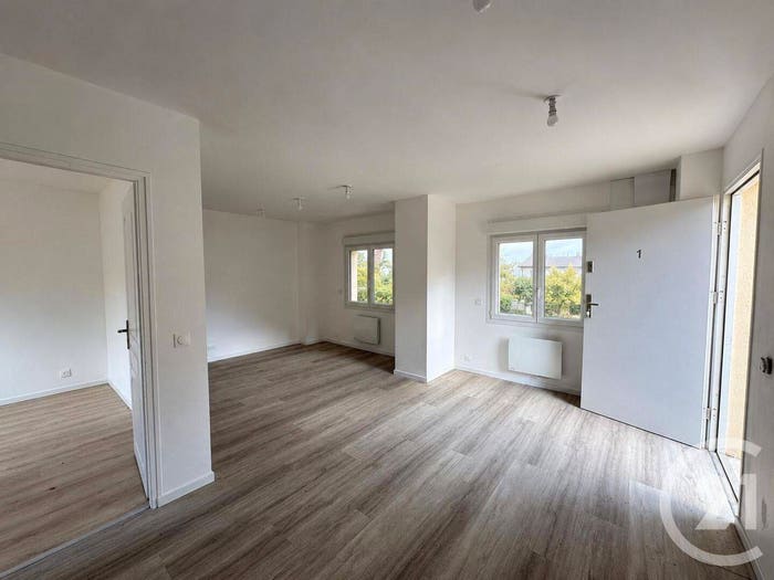 Saint-André-de-l'Eure : Appartement 2 pièces à louer