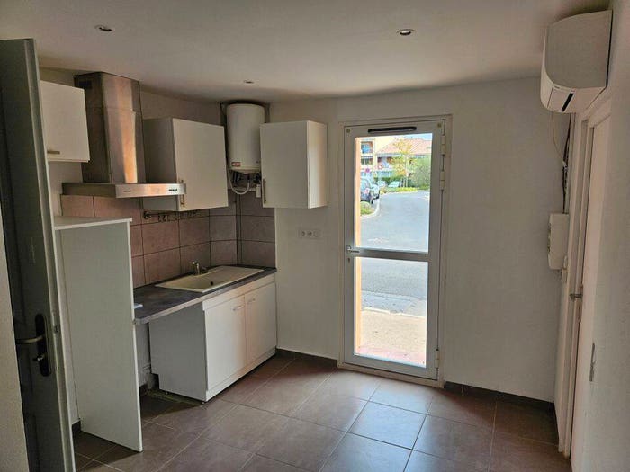 Les Mauniers, La Farlède - Appartement 1 pièce à louer