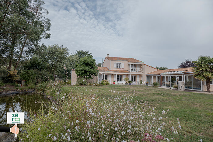 Maison 7 pièces à vendre - Châteauneuf