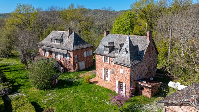 Maison à vendre - Firmi - 9 pièces - 7 chambres