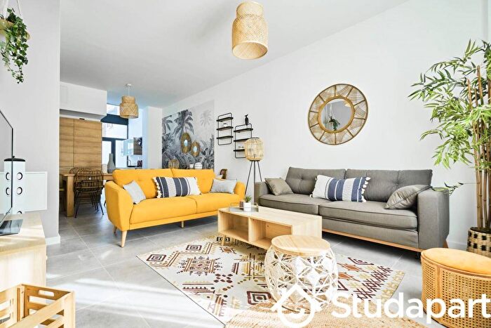 Appartement à louer - Centre, Lille - 1 pièce - 3 chambres