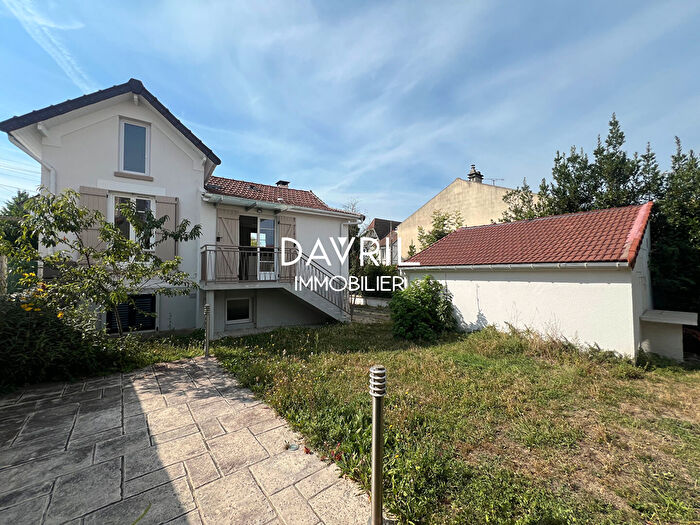 Maison à vendre - Conflans-Sainte-Honorine, Fin-dOise - 4 pièces - 2 chambres