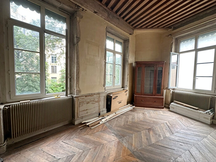 Appartement 3 pièces à Lyon 1er, Bas des Pentes, Presqu'île, à vendre