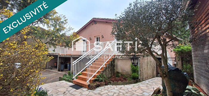 Maison à vendre - Sainte-Gemme - 10 pièces - 5 chambres