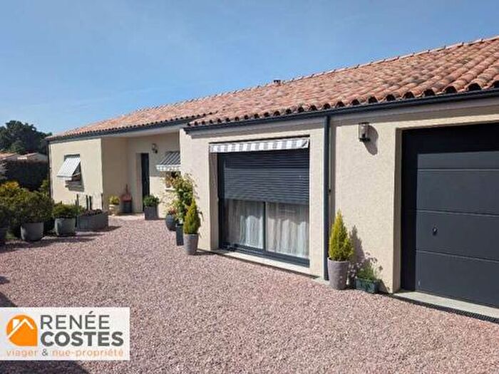 Maison 4 pièces à vendre à Largeasse