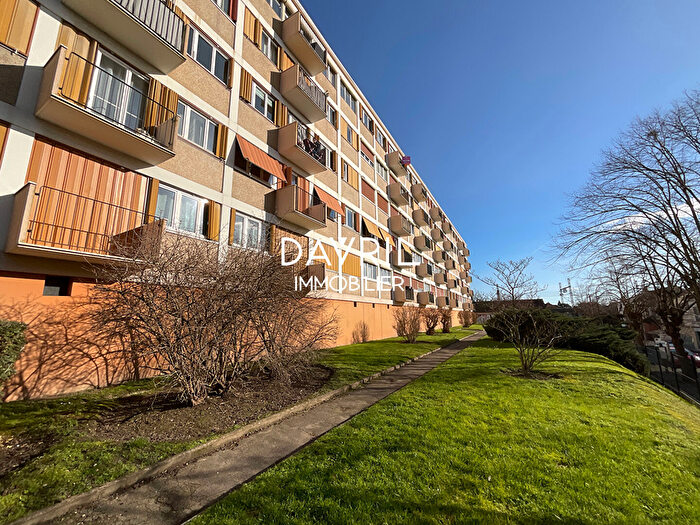 Conflans-Sainte-Honorine, Romagné, Renouveau : Appartement 4 pièces à vendre