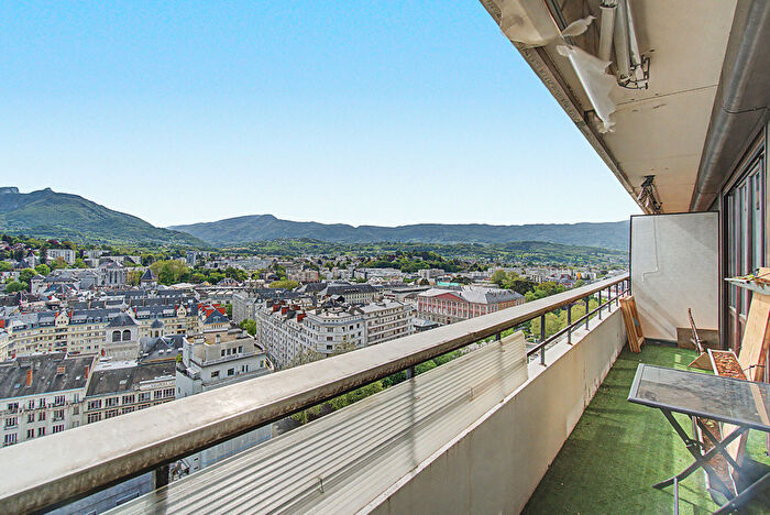 Chambéry, Centre-ville - Appartement 3 pièces à vendre