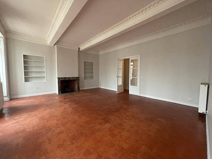 Appartement à louer - Narbonne - 5 pièces - 2 chambres