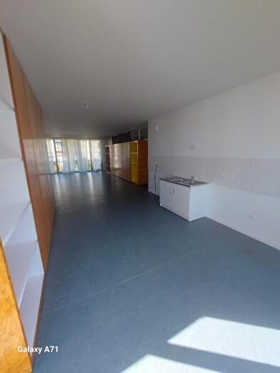 Appartement 3 pièces à Bordeaux, Gare Saint-Jean, à louer