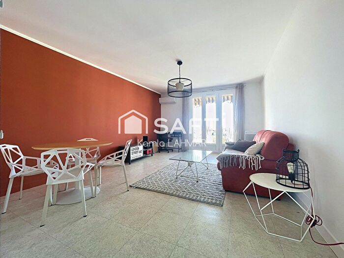 Appartement 3 pièces à vendre - Avignon, Baigne-Pieds, Courtine