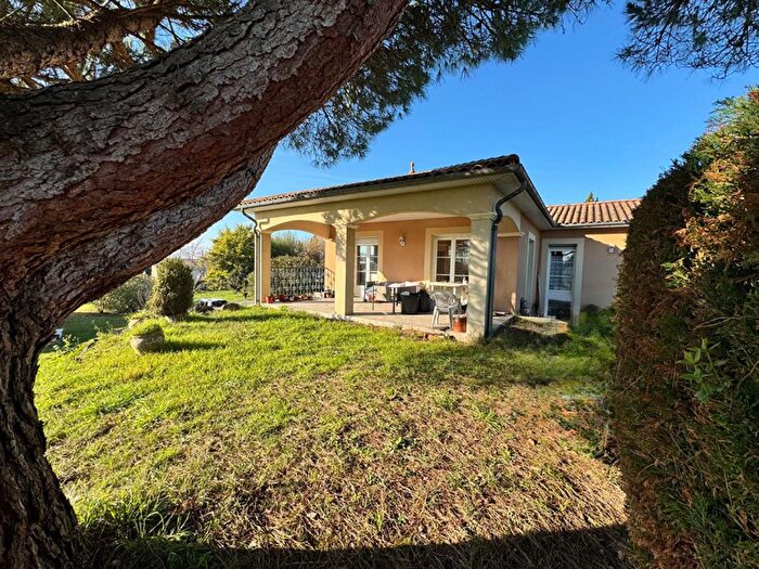 Maison à vendre - Plassac - 6 pièces - 4 chambres