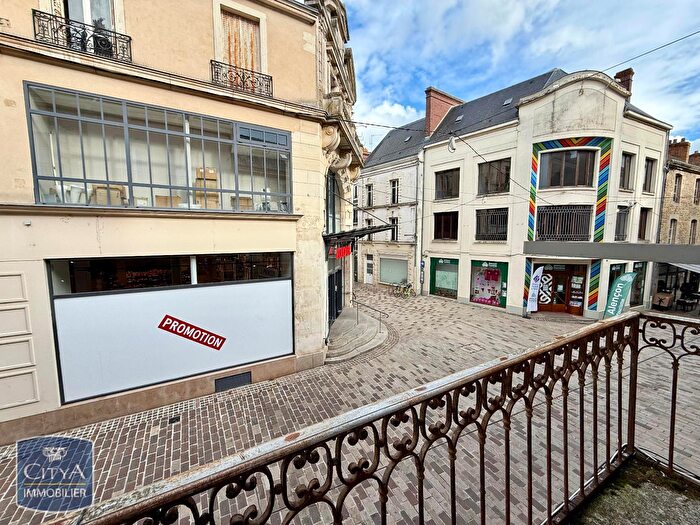 Appartement à louer - Alençon, Coeur de Ville - 2 pièces - 1 chambre