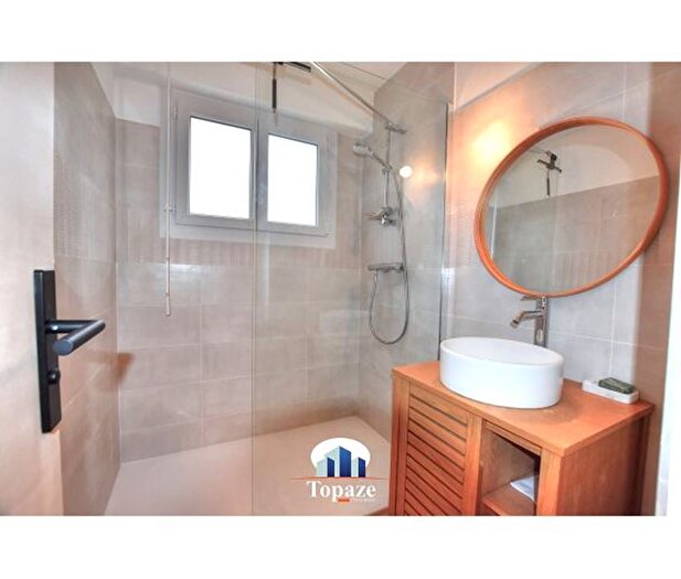 Appartement à vendre - Fréjus, Centre-ville - 3 pièces - 2 chambres