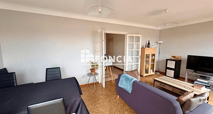 La Roche-sur-Yon, Pentagone, Pont-Morineau : Appartement 2 pièces à vendre