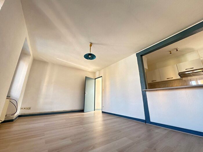 Appartement à louer - Belfort - 2 pièces - 1 chambre