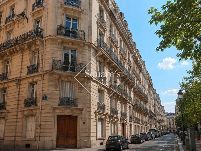 Paris 9ème, Trudaine, Rochechouart - Appartement 6 pièces à vendre