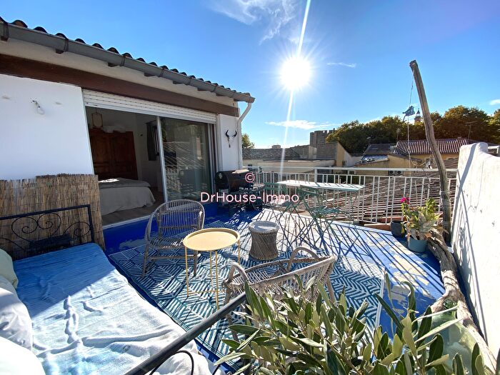 Appartement à vendre - Aigues-Mortes - 6 pièces - 4 chambres