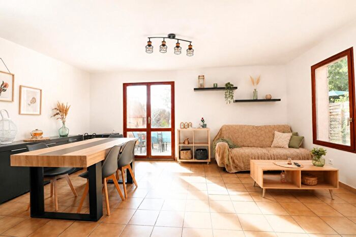 Maison 4 pièces à vendre à Villeneuve-Tolosane