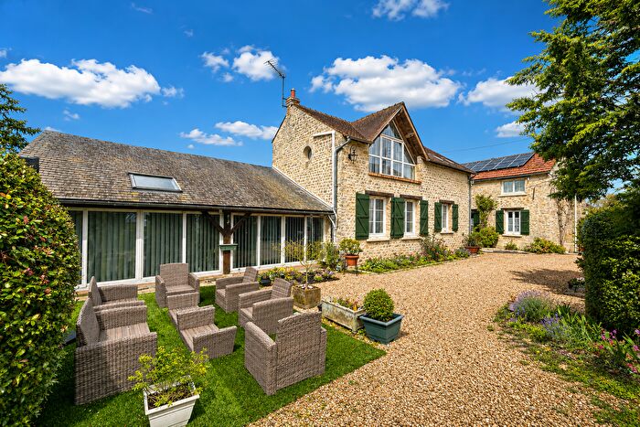 Méréville - Maison 6 pièces à vendre