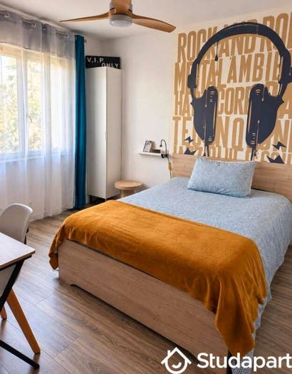 Peyrehaut-Carbonnieux-Trigan, Villenave-d'Ornon : Appartement 1 pièce à louer