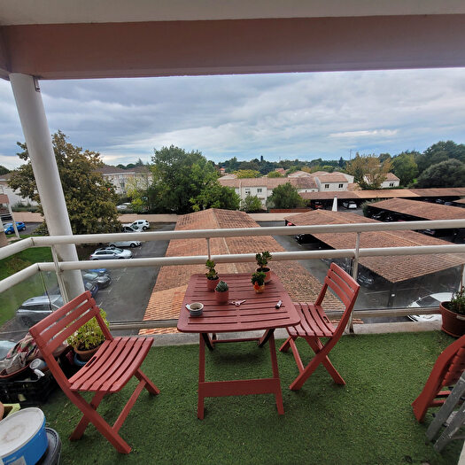 Appartement à vendre - Pessac, Bourg - 2 pièces - 1 chambre